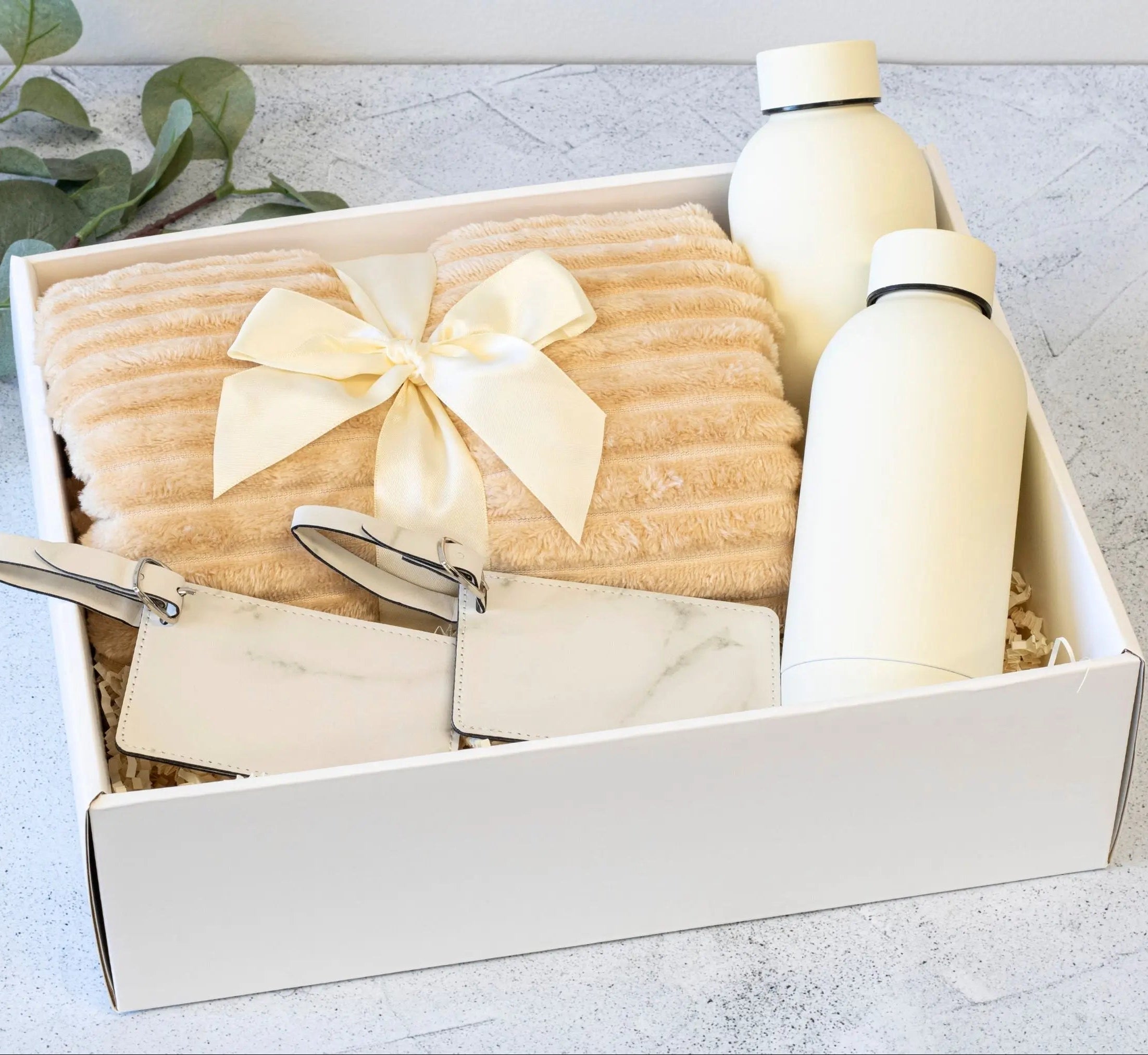 Products – J&F Gift Inc